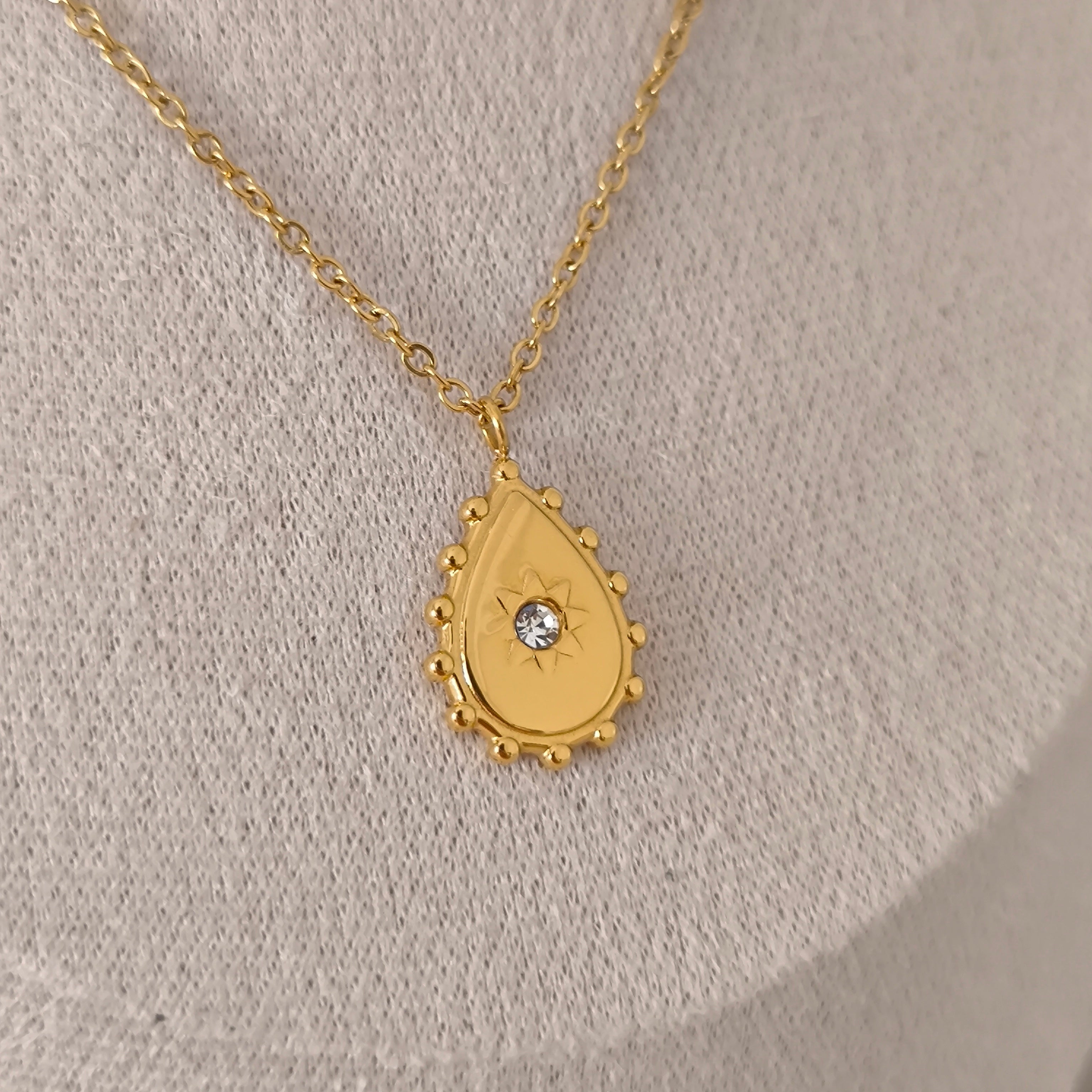 Water Drop Necklace – Anura Jewellery
